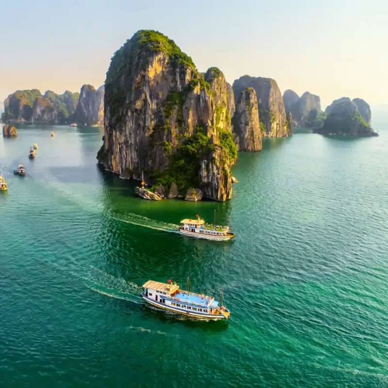 Vietnam Tour Packages - Vietnam Tour Operator - Vietnam Travel Packages